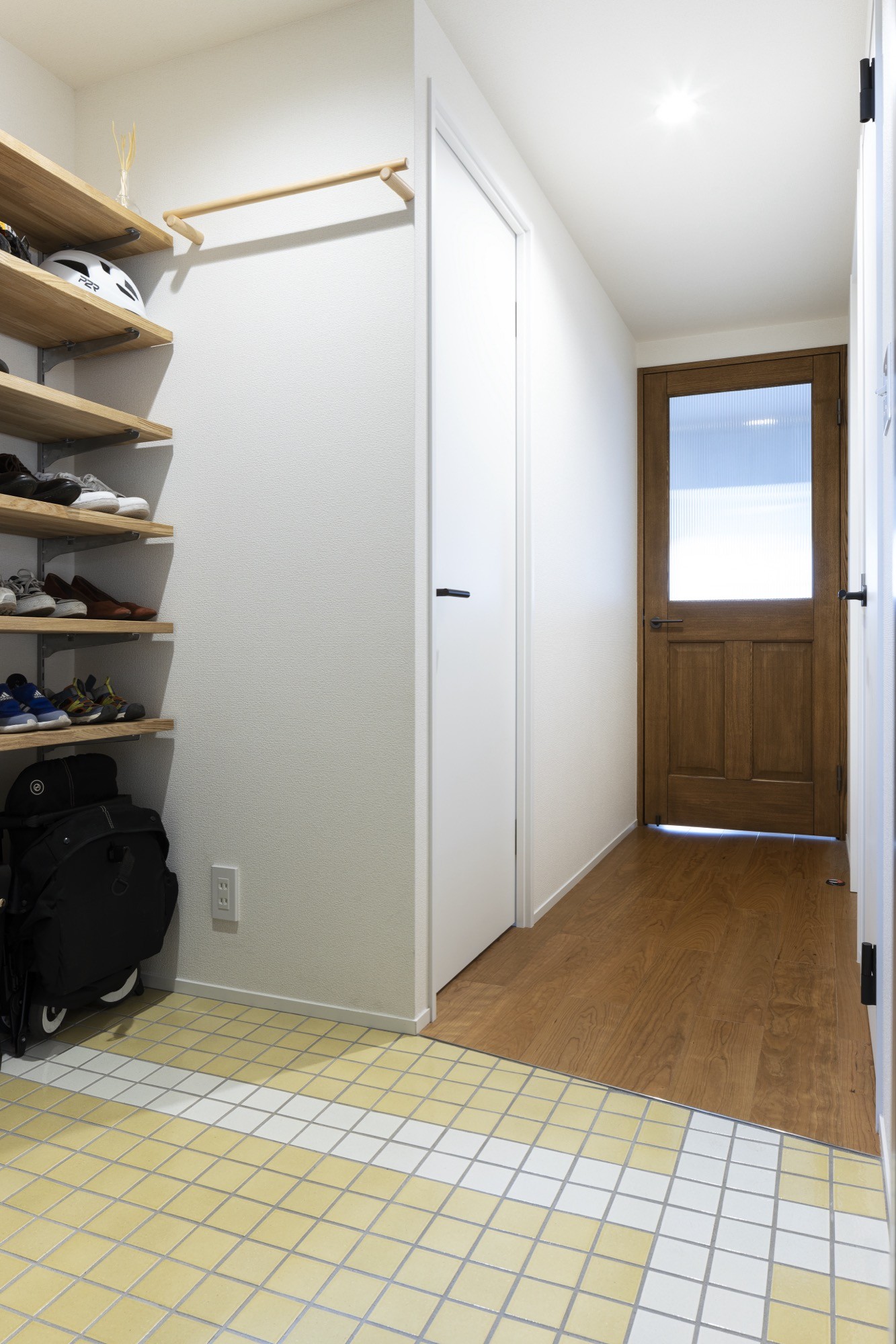 働く子育て夫婦の最適解！広々LDKで心地の良い住まい - マンションリノベーション事例｜SUVACO(スバコ)