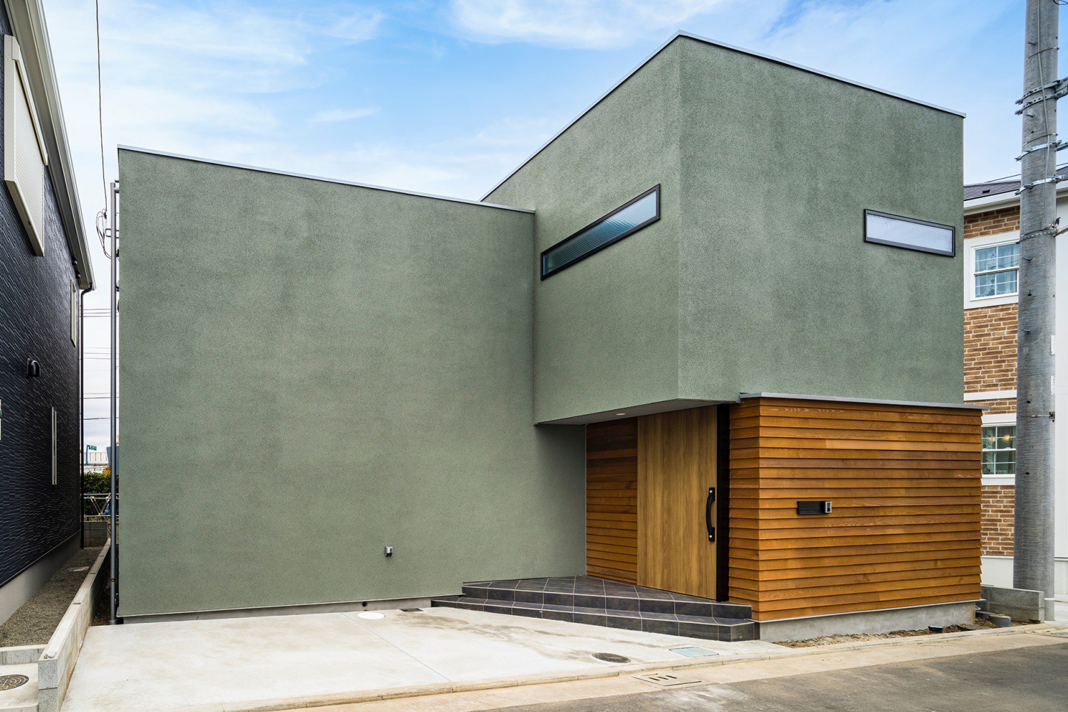 外観側面写真(ライフスタイルに変化をもたらす家 ーnew normal styleー プライベートな中庭のある家) - 外観事例｜SUVACO(スバコ)