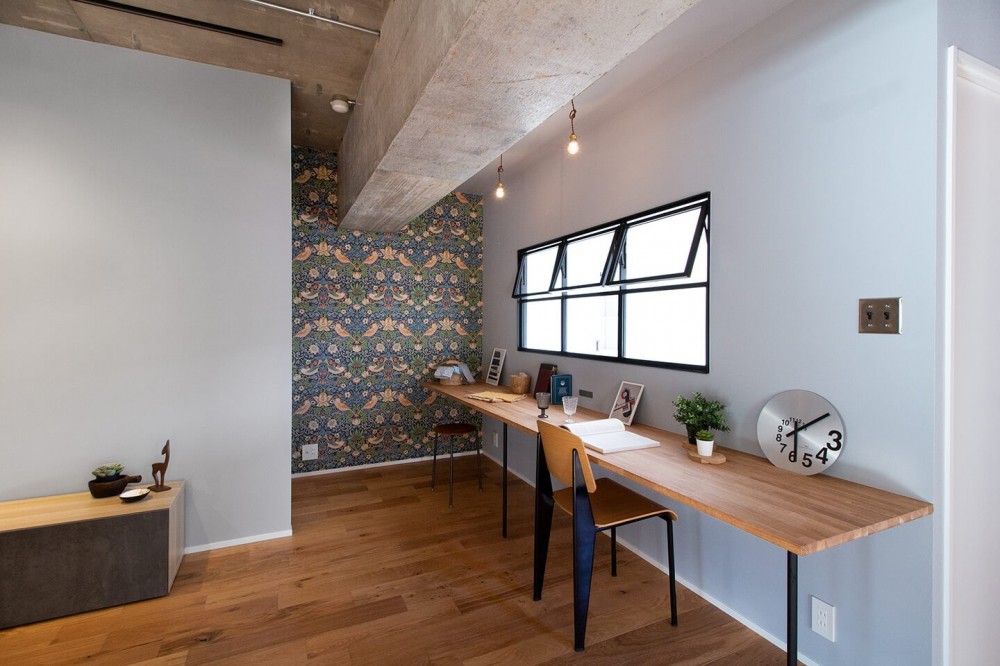 階段デザインが格好いいロフトのあるLDK - マンションリノベーション事例｜SUVACO(スバコ)