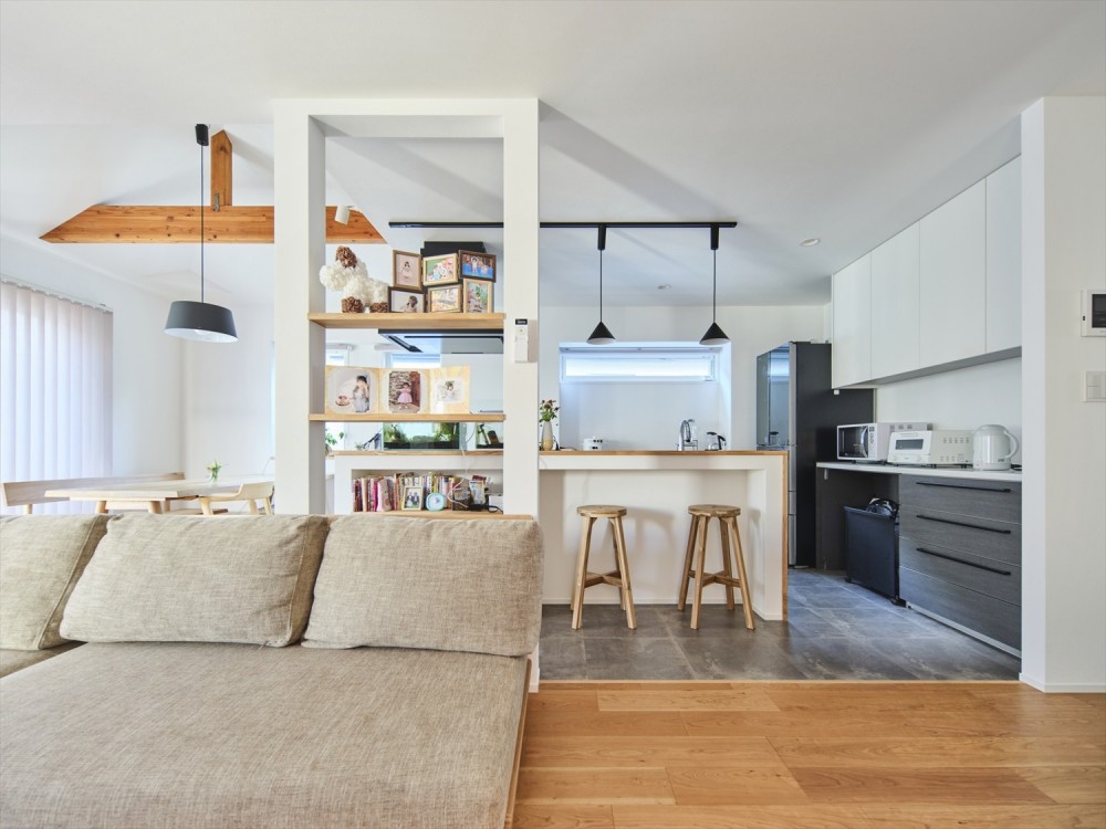 M様邸_光あふれる家族時間を大切に - 戸建リノベーション事例｜SUVACO(スバコ)