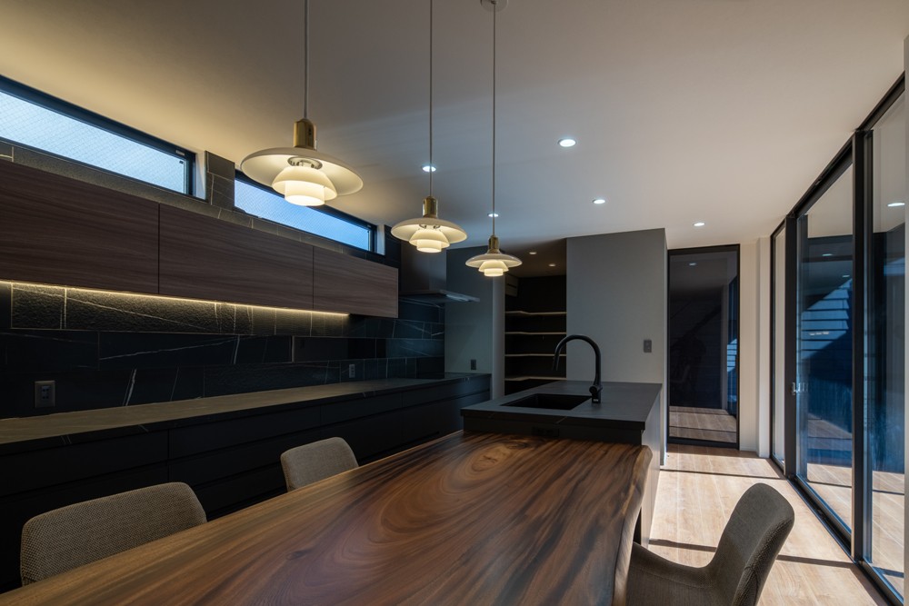 周辺の目を気にせず光や風を楽しむーnew normal styleープライバシーを創出する住まい - 注文住宅事例｜SUVACO(スバコ)