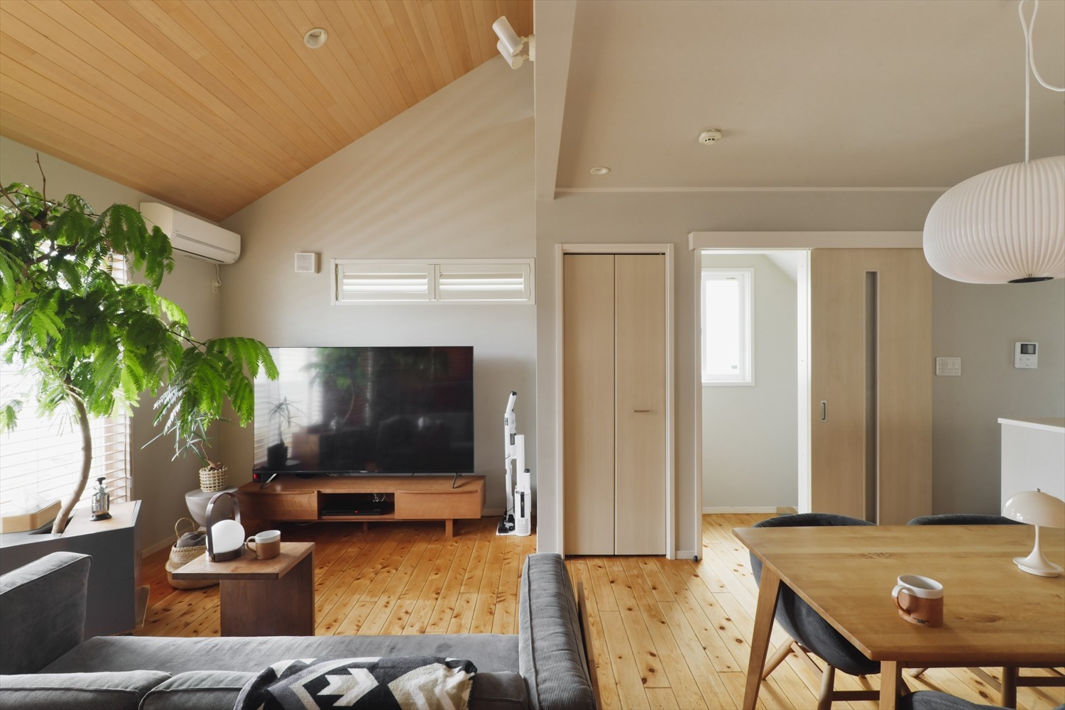 N様邸_好きな木のぬくもりに包まれて - 戸建リノベーション事例｜SUVACO(スバコ)