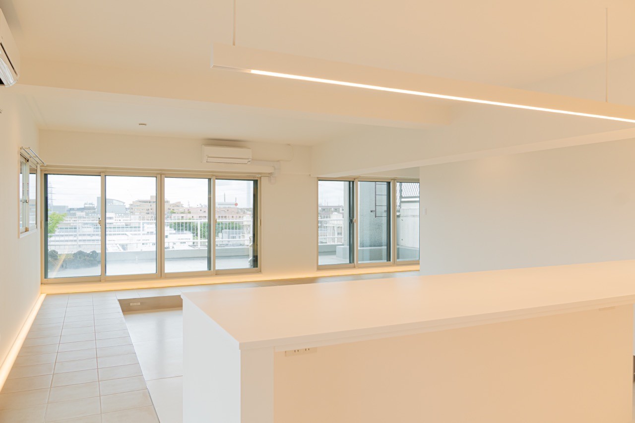 white minimal - マンションリノベーション事例｜SUVACO(スバコ)