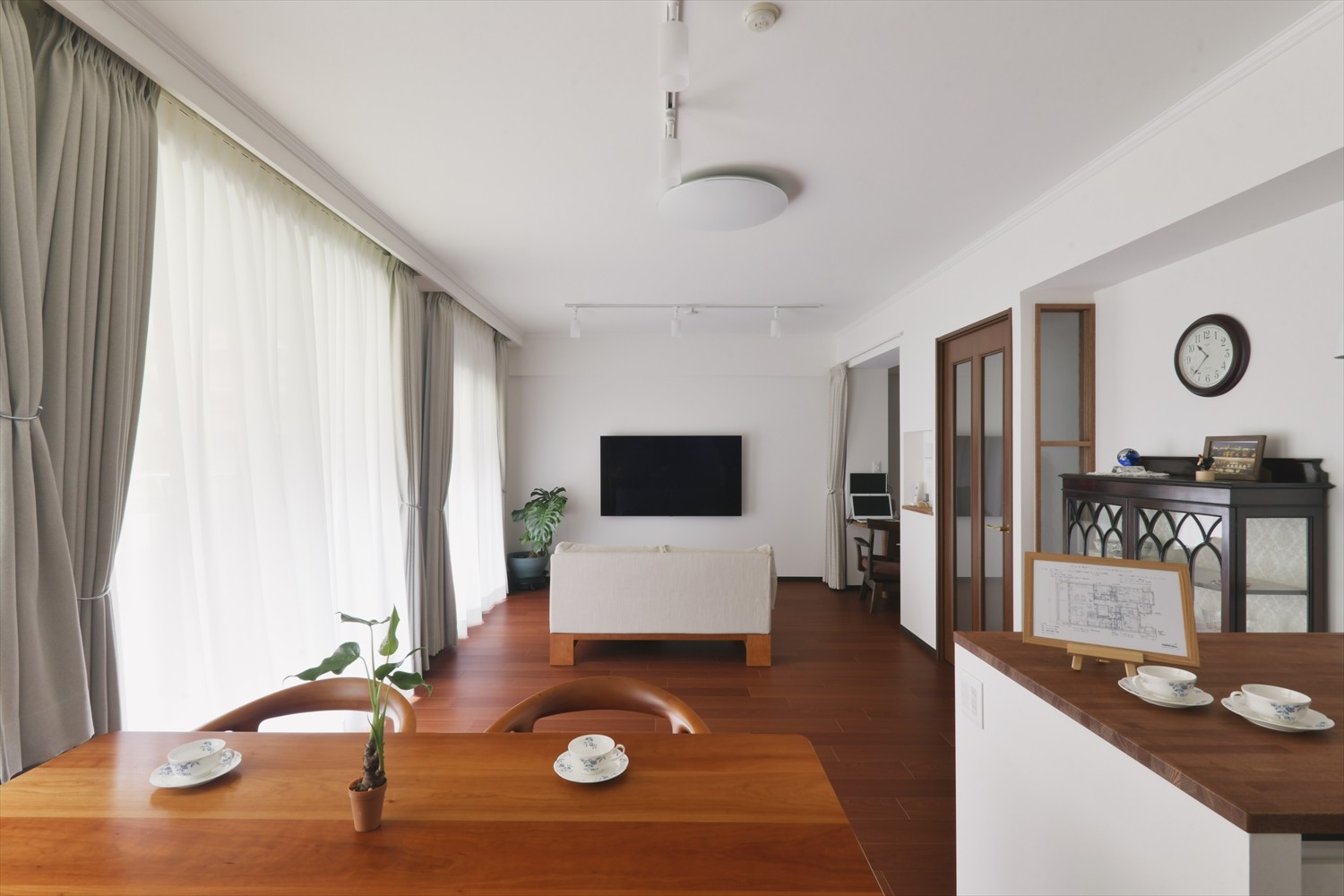 Y様邸_和室をなくして広がる快適LDK ご夫妻の希望を叶えた住まい - マンションリノベーション事例｜SUVACO(スバコ)